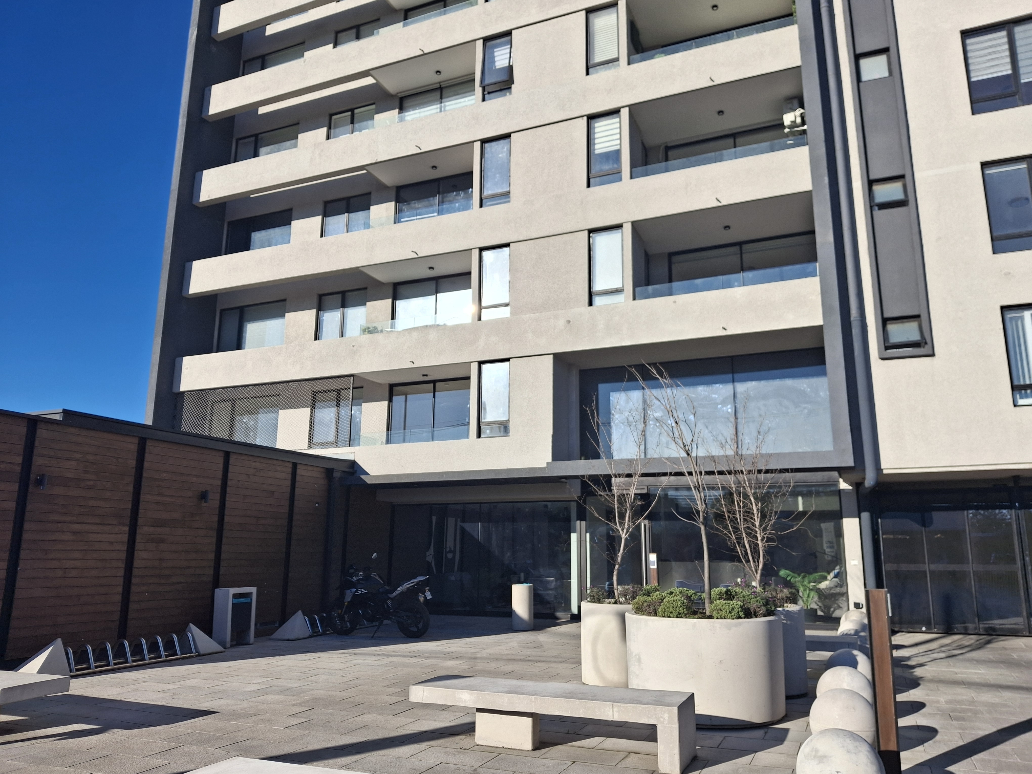 Arriendo lindo y comodo departamento en Edificio Espacio Freire | GlobalBrokers